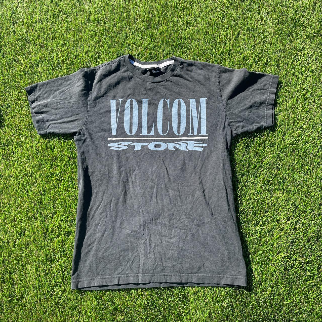 Dark blue medium volcom t shirt - Depop