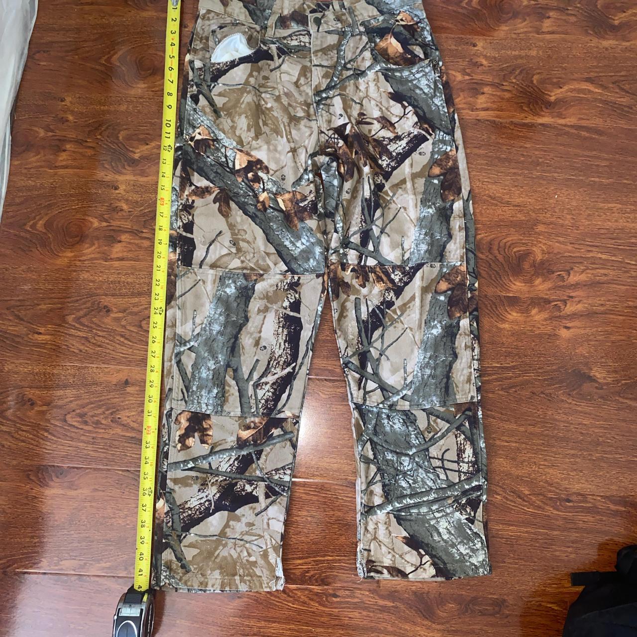 awesome real tree camo pants... - Depop