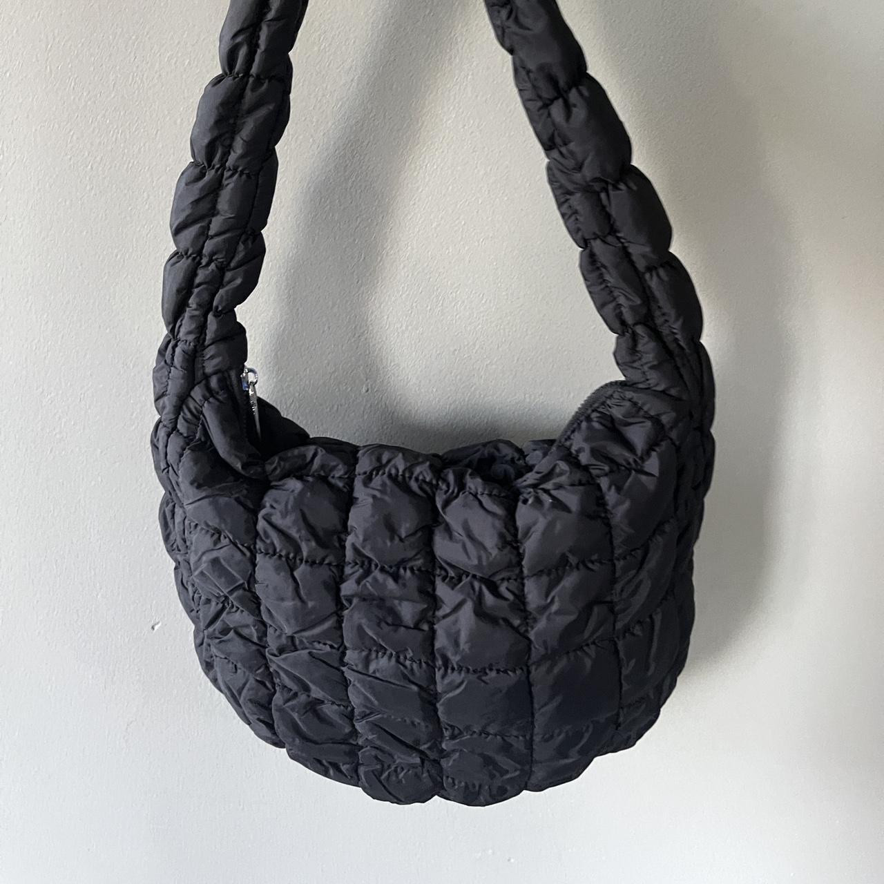 Black quilted shoulder bag #quiltedbag #shoulderbag - Depop