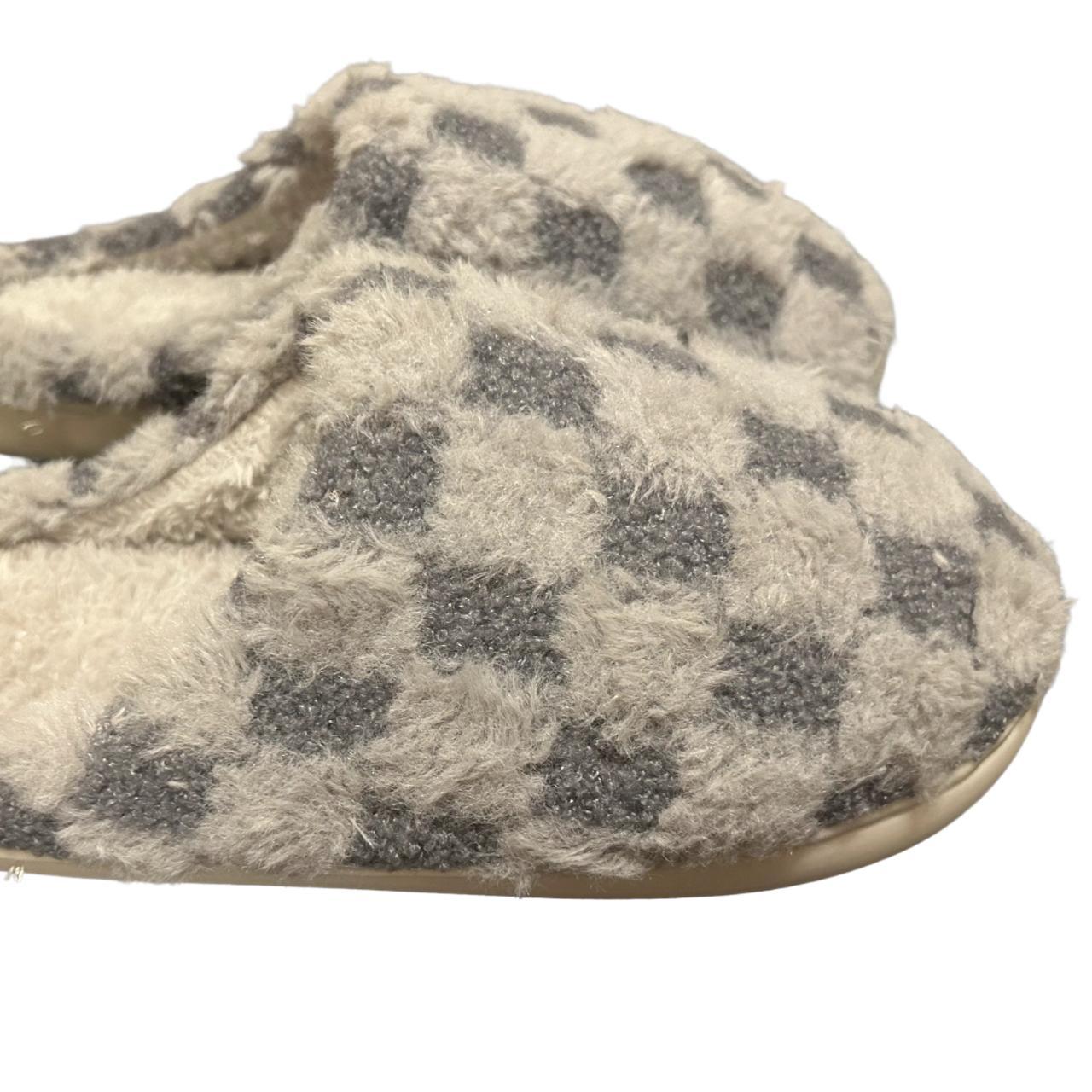 Checkerboard Slippers | Women’s Size 8.5-9 Elevate... - Depop