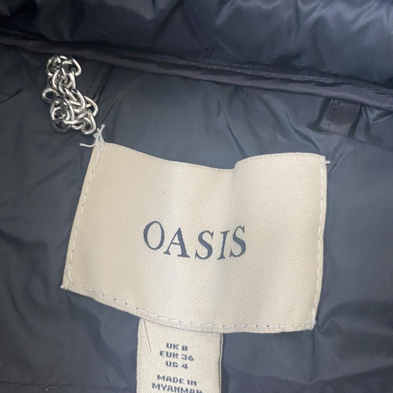 Oasis black puffer jacket Perfect condition - Depop