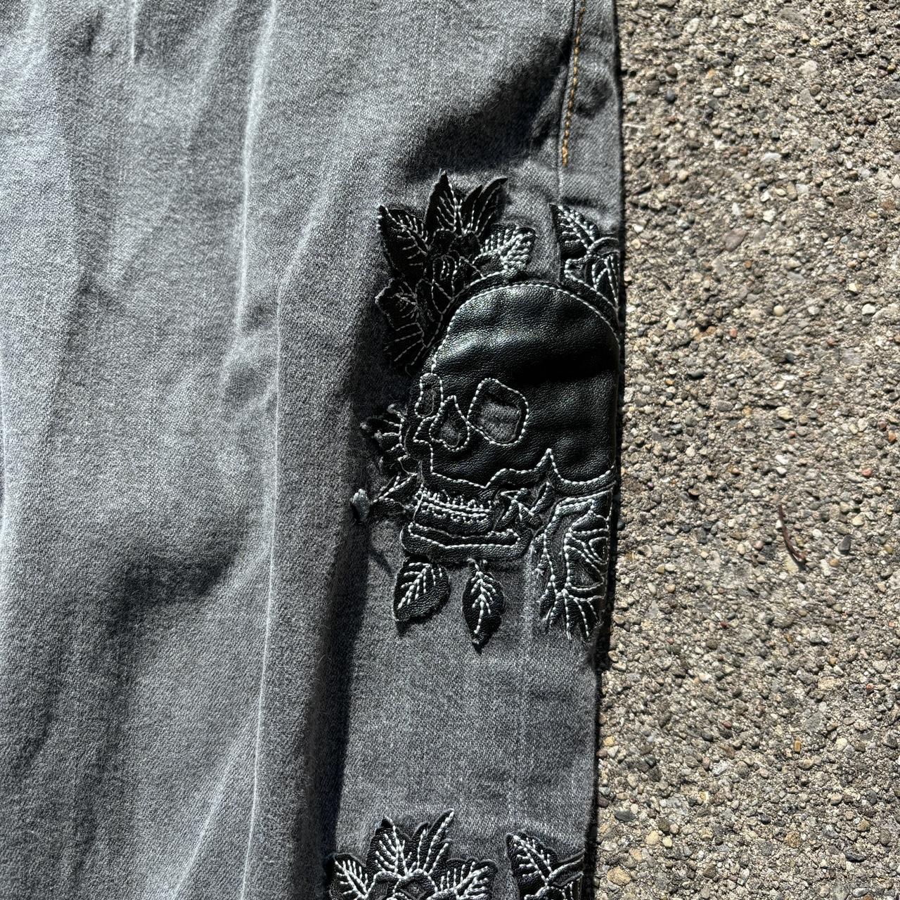 Slim Ed Hardy y2k women’s jeans These jawns have... - Depop