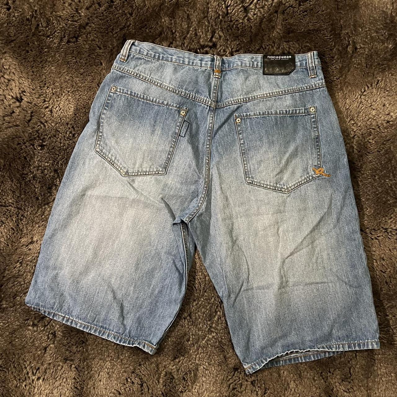 Rocawear jorts Size 38 Measurements: 18.5x27 - Depop
