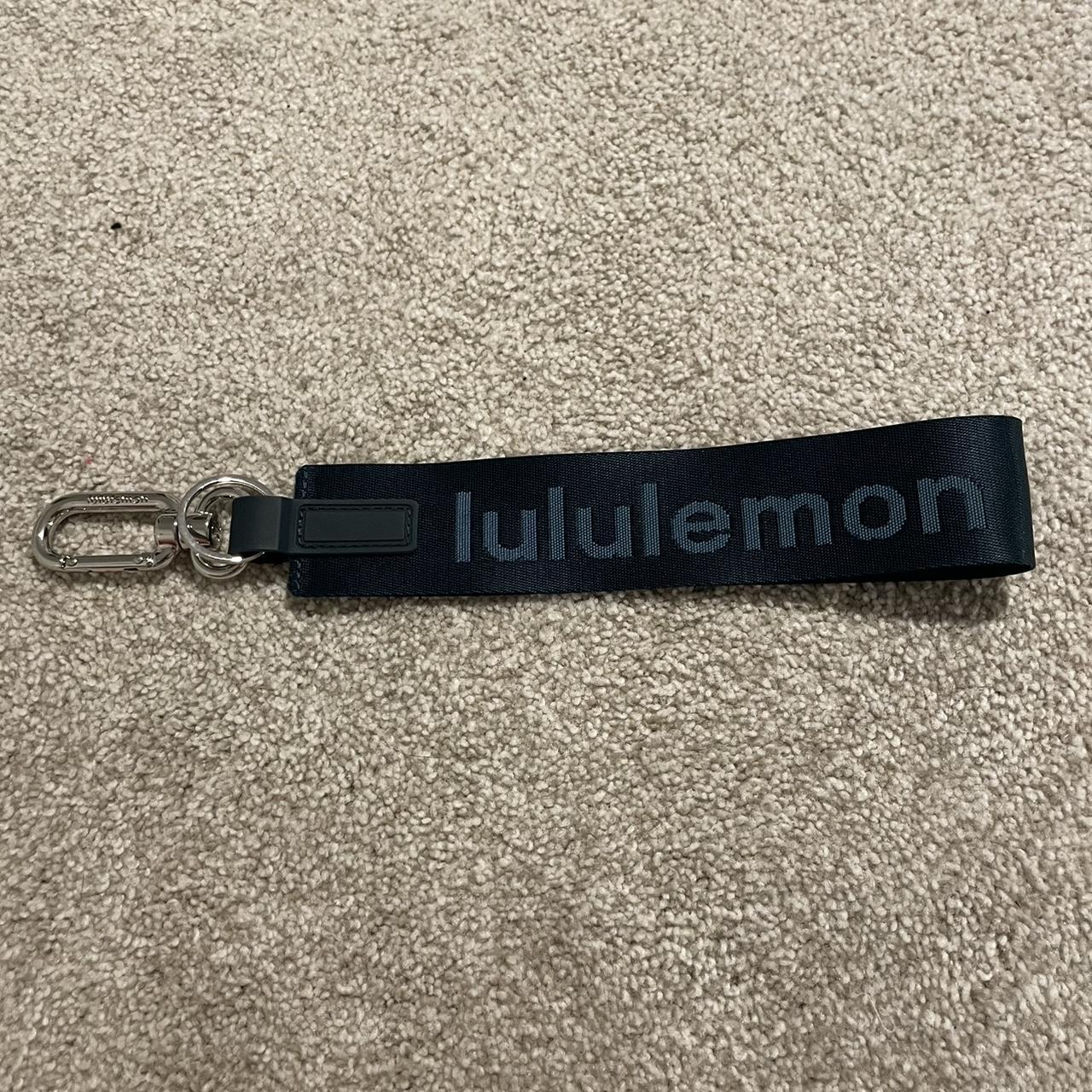 blue lululemon keychain brand new - Depop