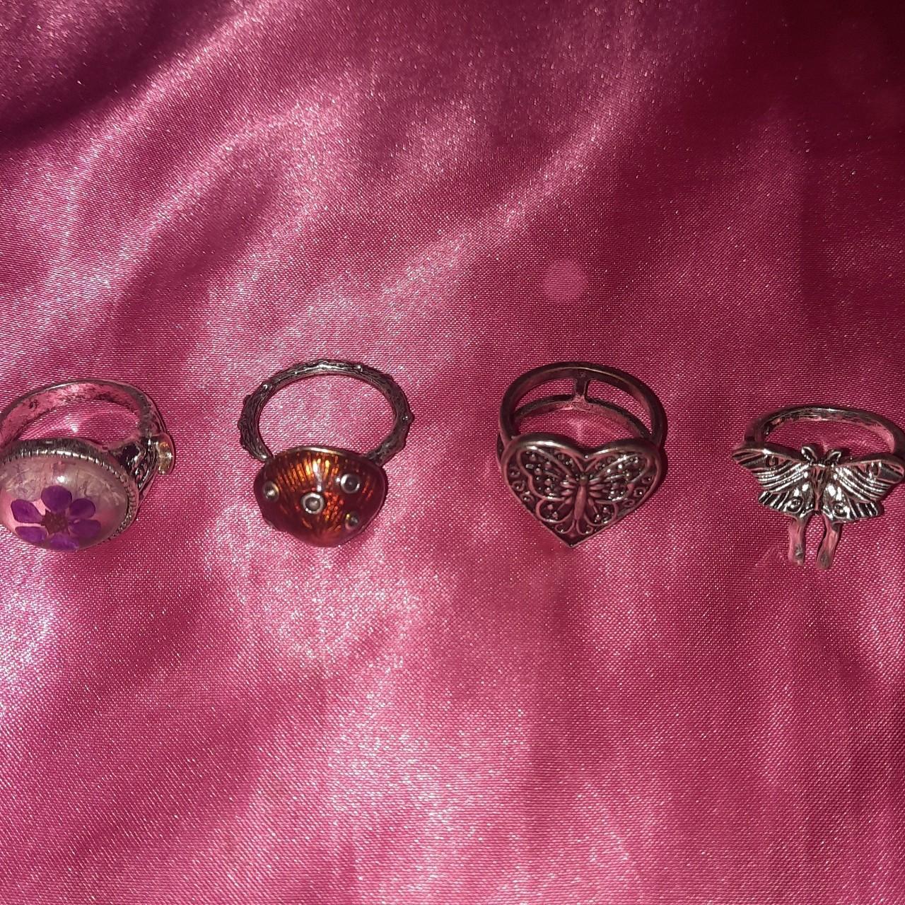 Silver grunge ring collection - Depop