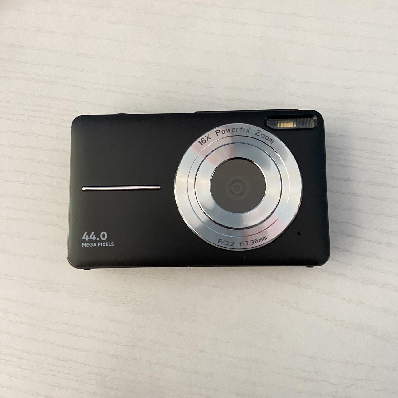 FHD digital camera sample photos added comes with:... - Depop