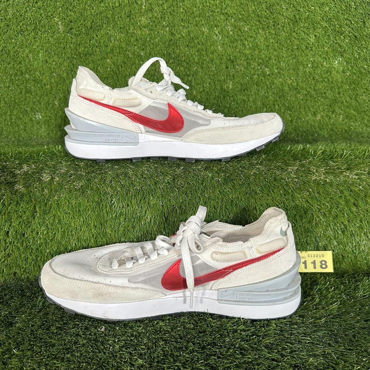 Y118 Nike cream and red lace up trainers Size 9 Good... - Depop