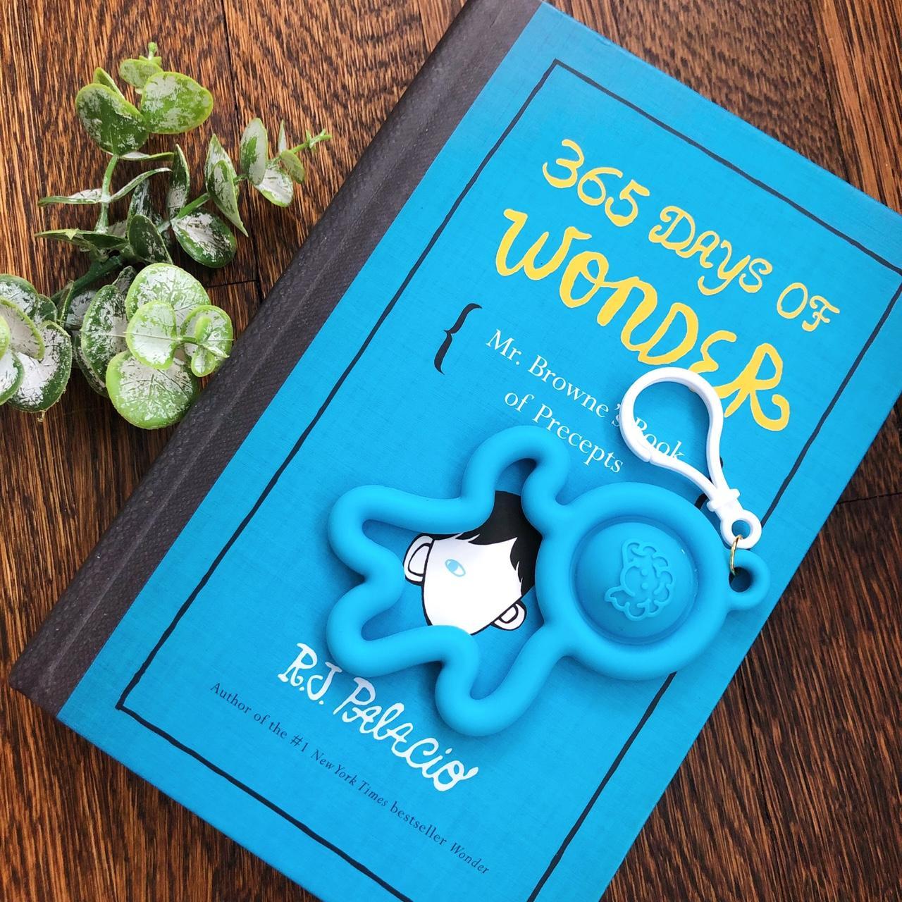 365 days of Wonder by R.J. Palacio #books #wonder - Depop
