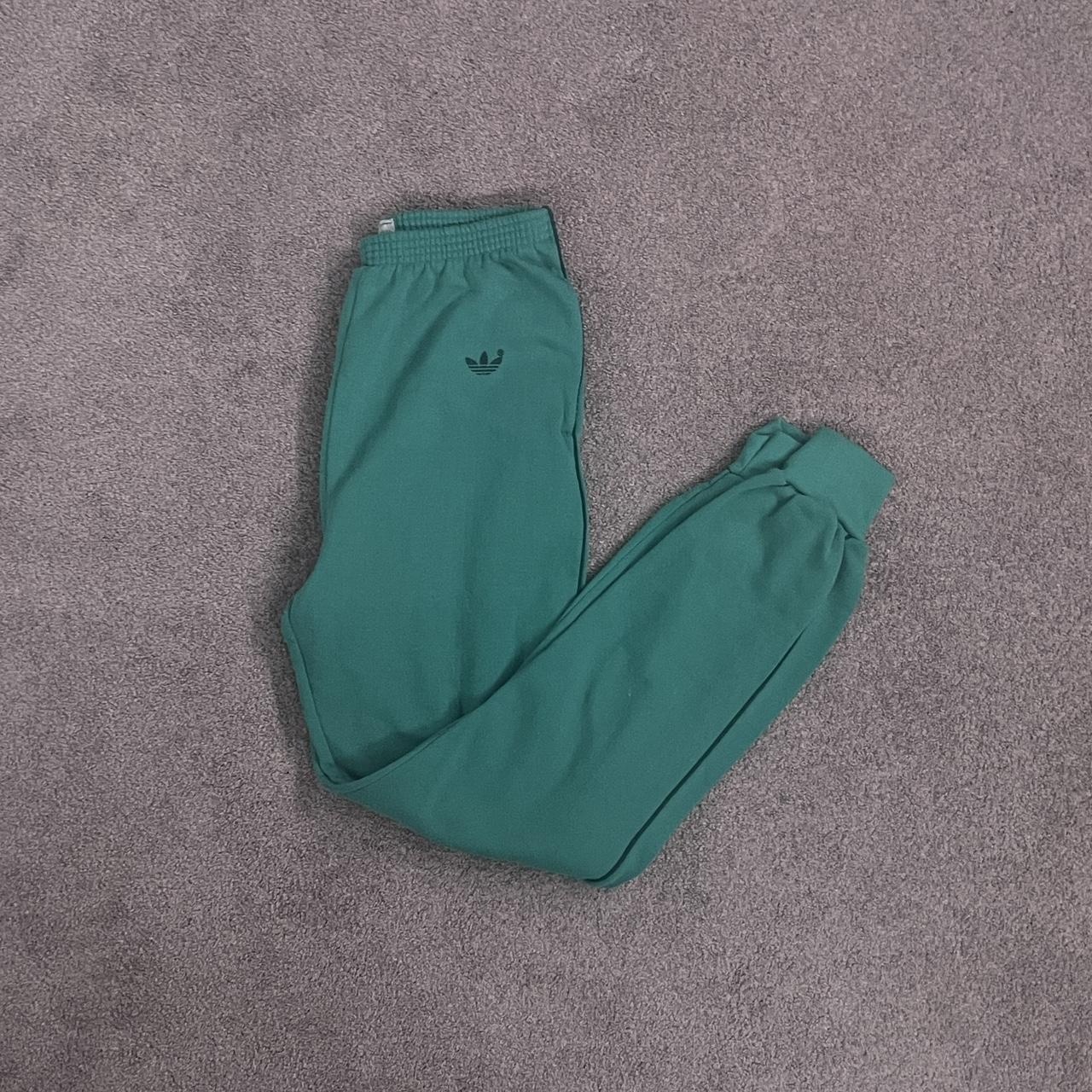 80s Adidas Sweatpants L - Depop