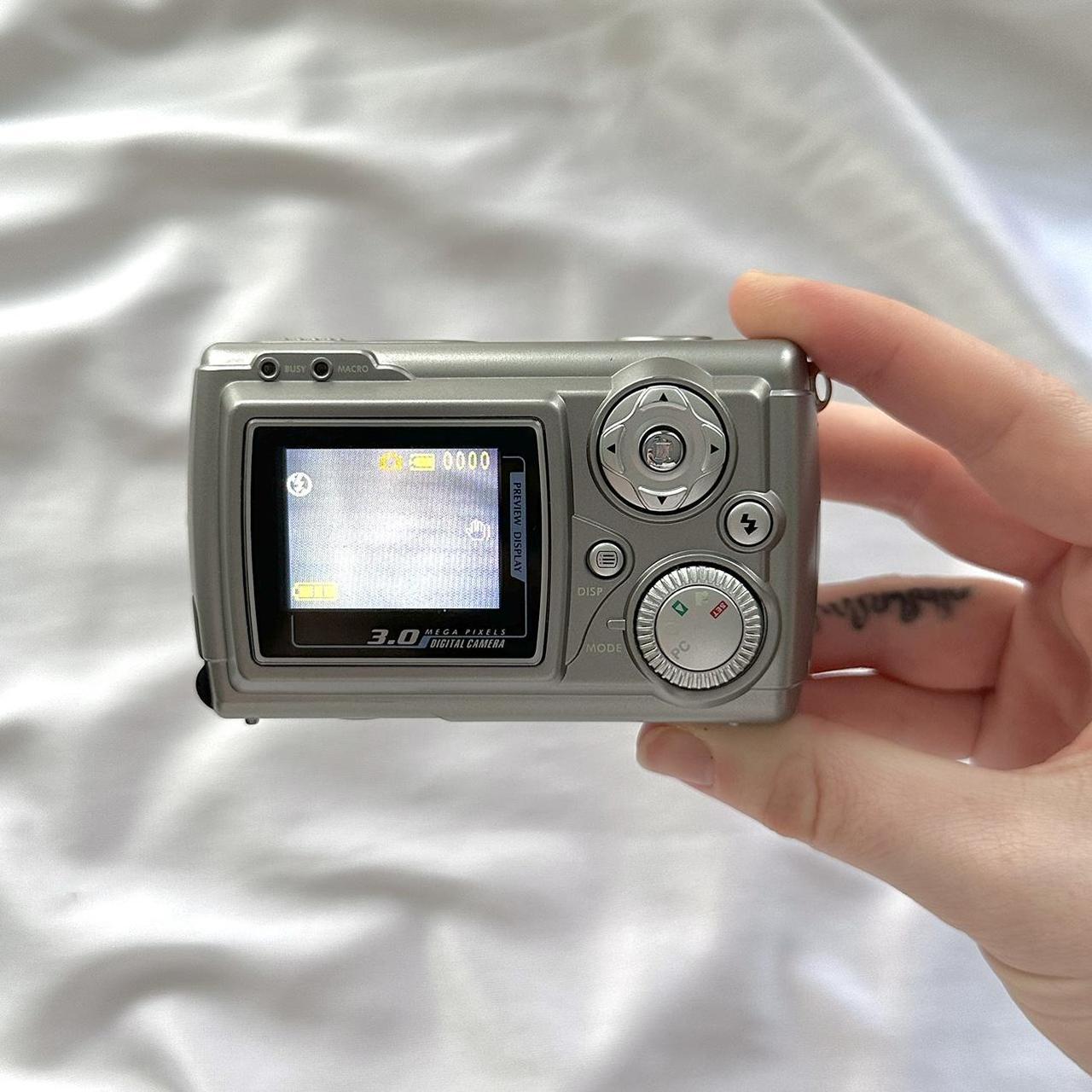 Silver Cameras-and-accessories | Depop