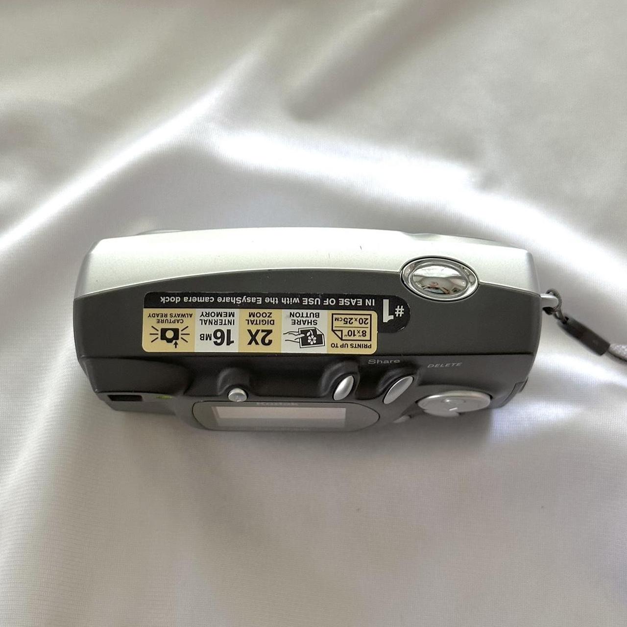 Kodak EasyShare CX4200 Digital Camera Bundle ⭐️... - Depop