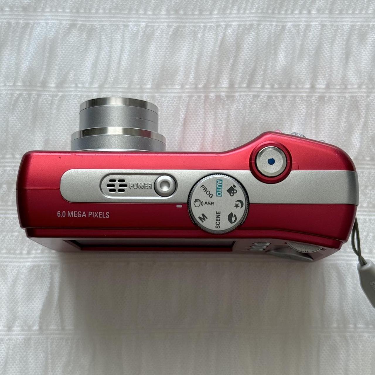 Samsung S630 Cherry Red Digital Camera 💗 Tested by... - Depop