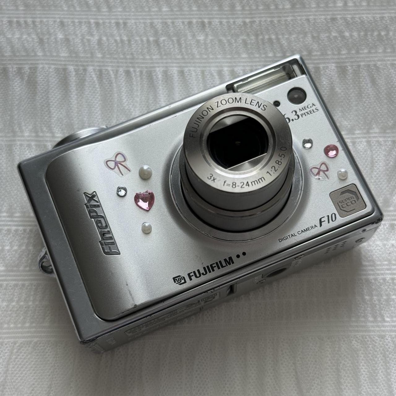 Fujifilm Finepix F10 Digital Camera 💗 Tested by our... - Depop