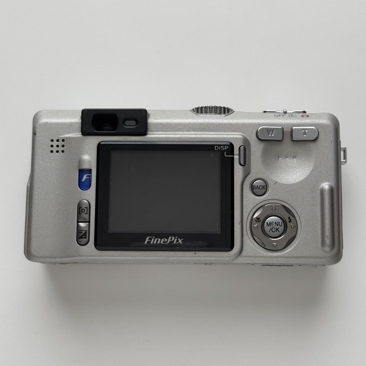 Fujifilm Finepix F700 Digital Camera 💗 Tested by... - Depop