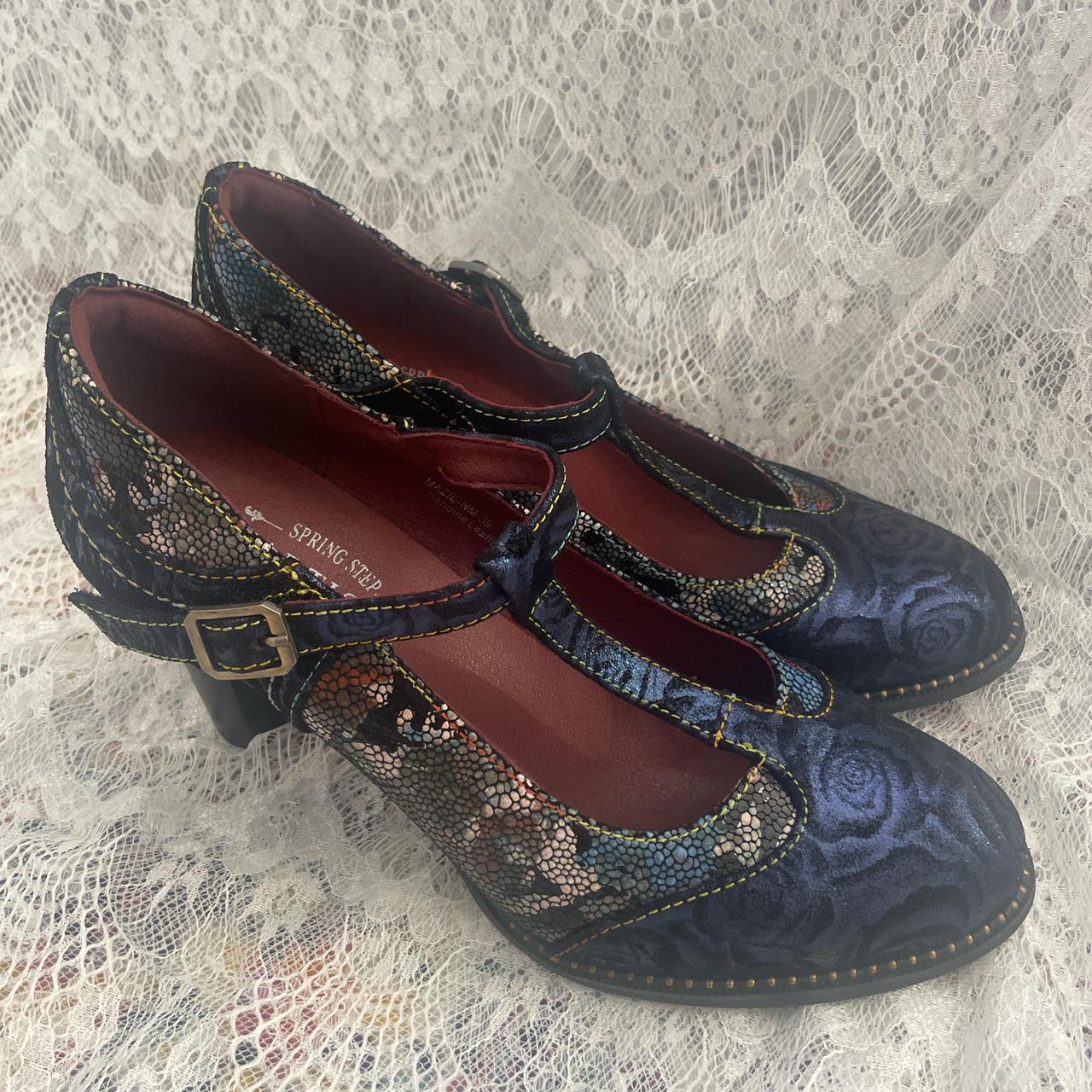 Blue floral print pin up style shoes with 2.5" heel... | Depop