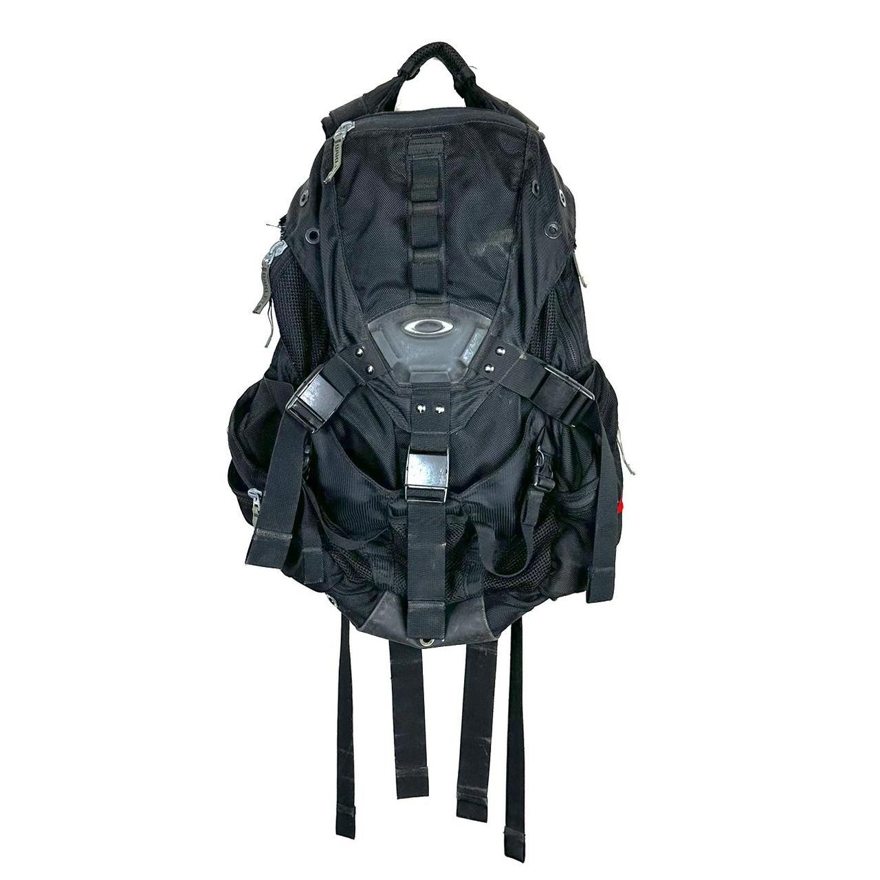 90s Oakley Backpack Has two holes near the top... - Depop