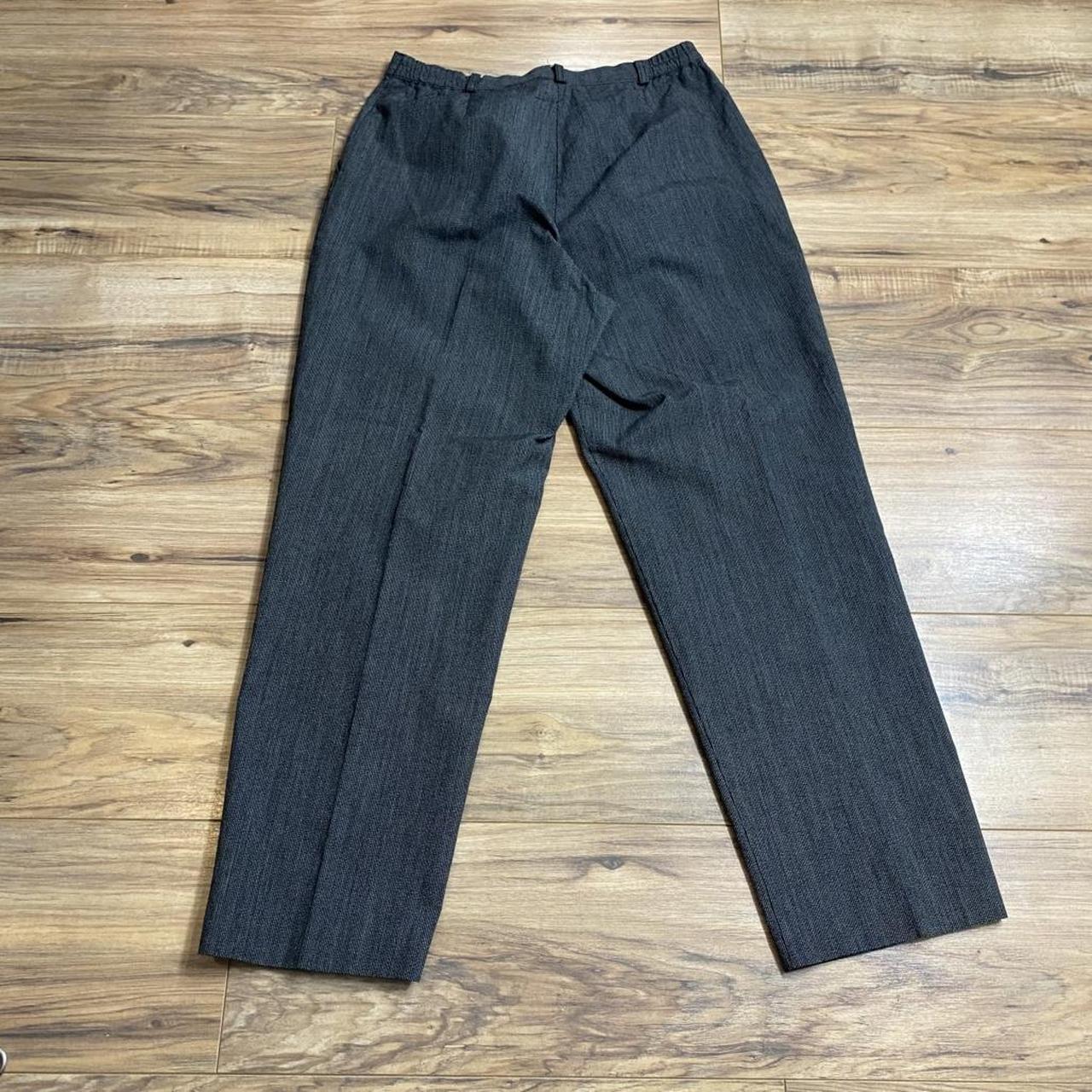 Women’s Y2K Liz Baker Pleated Trouser Pants Size:... | Depop