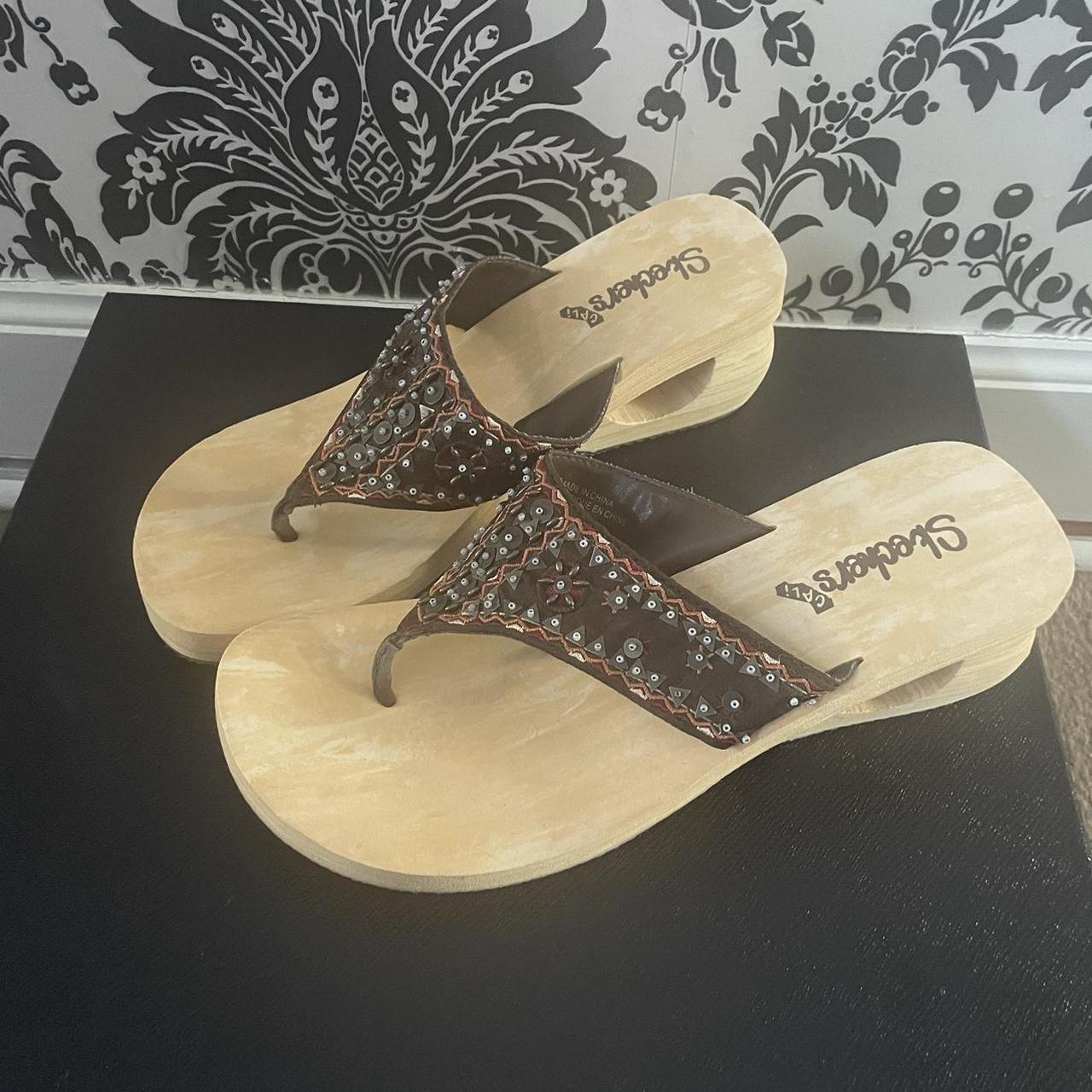 👡 Skechers clog wedge sandals 👡 Super sweet... - Depop