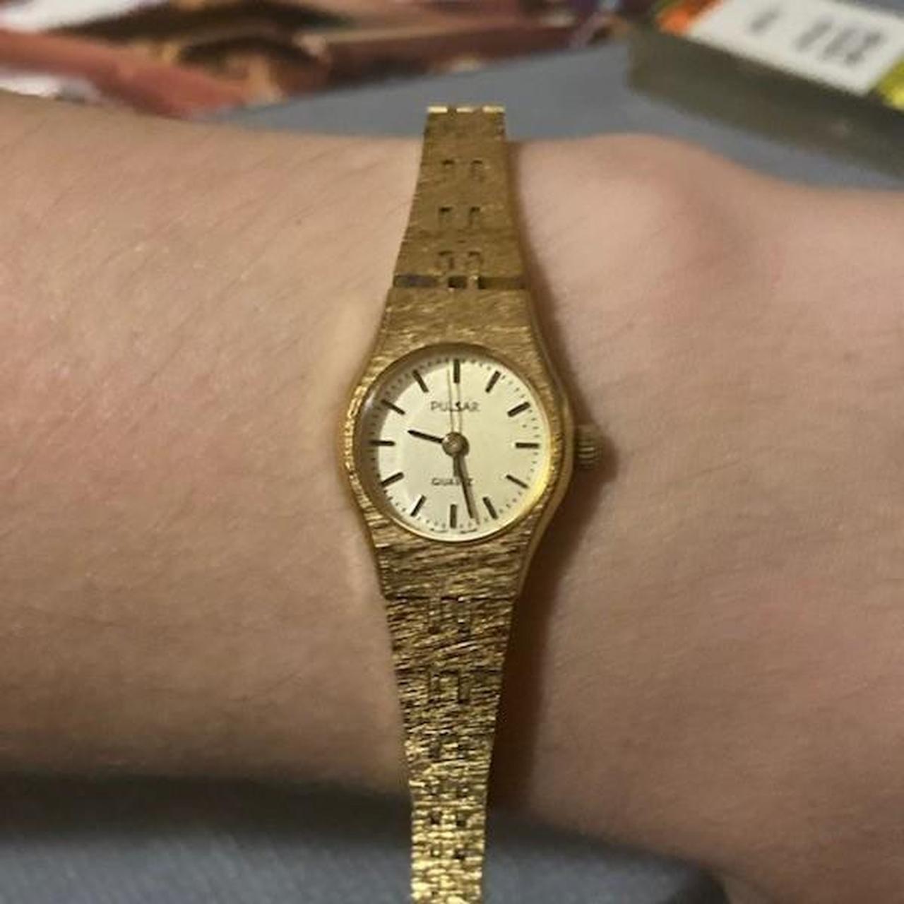 Women's gold plated pulsar quartz movement wrist watch. - Depop