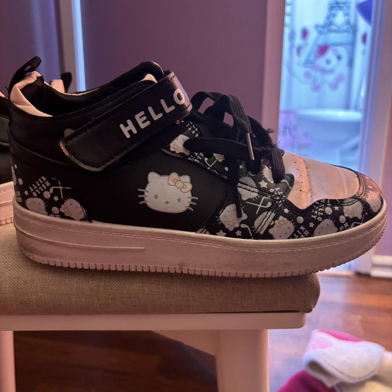 Hello kitty sneakers - Depop