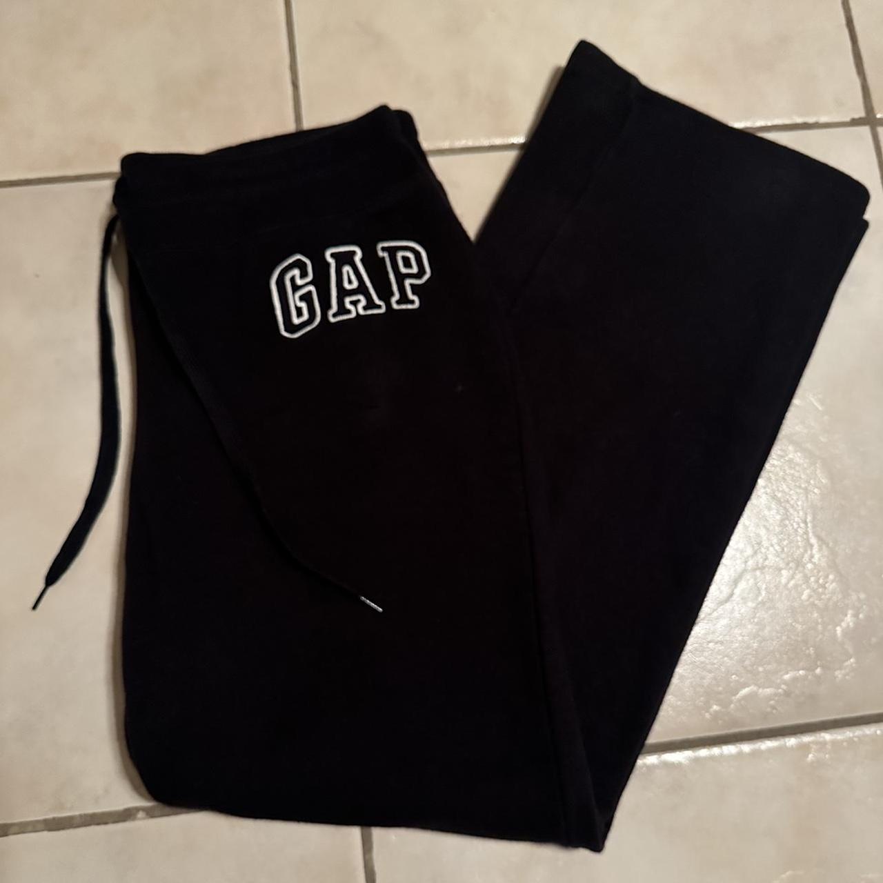 gap bootcut sweats dm for more 💕💕 - Depop