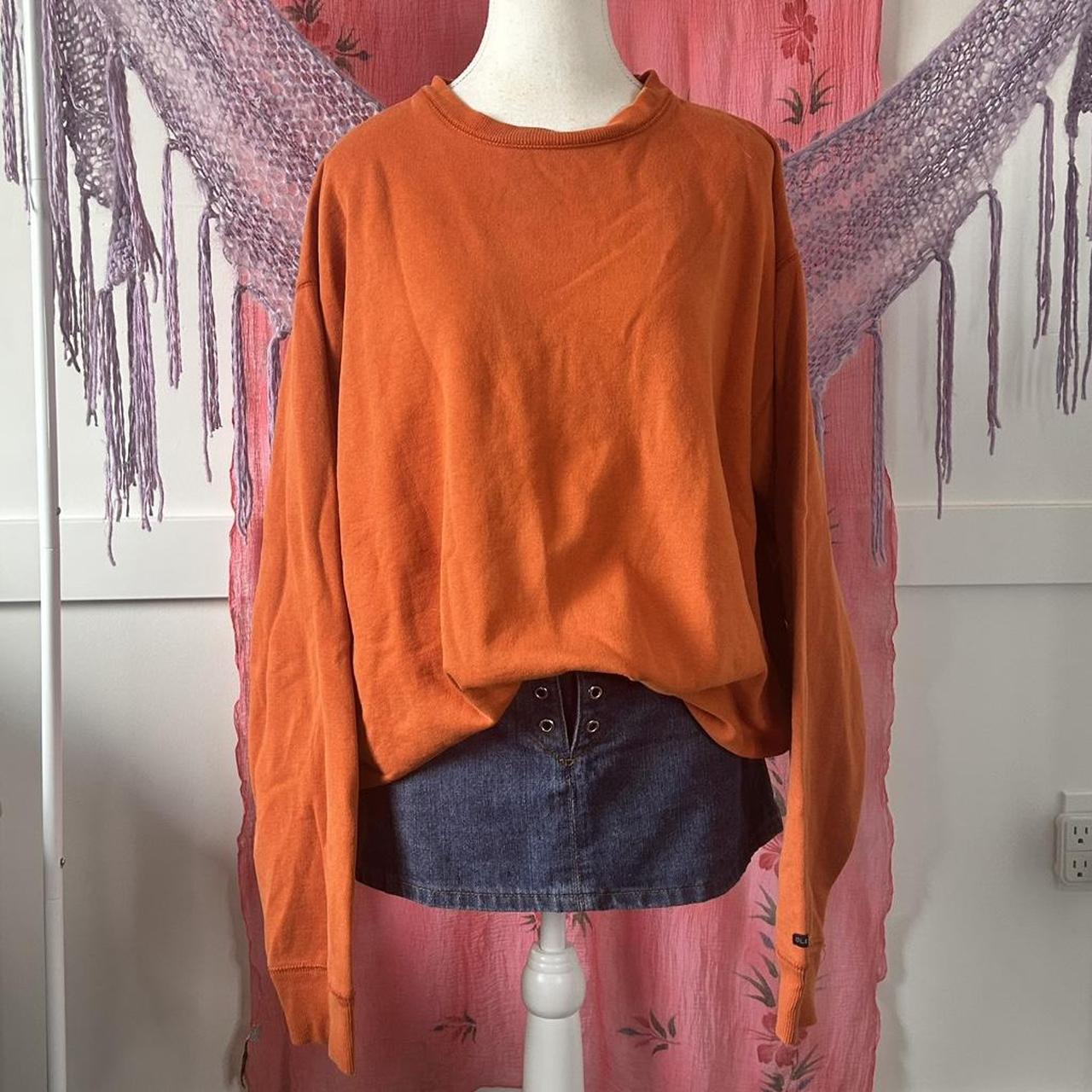 2000s burnt orange Old Navy crew neck Size XL Has... | Depop