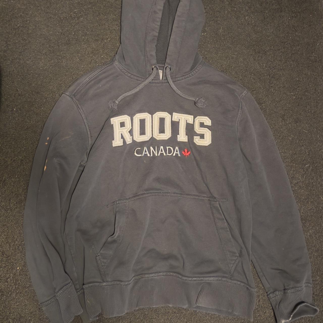 Roots Canada hoodie - Depop