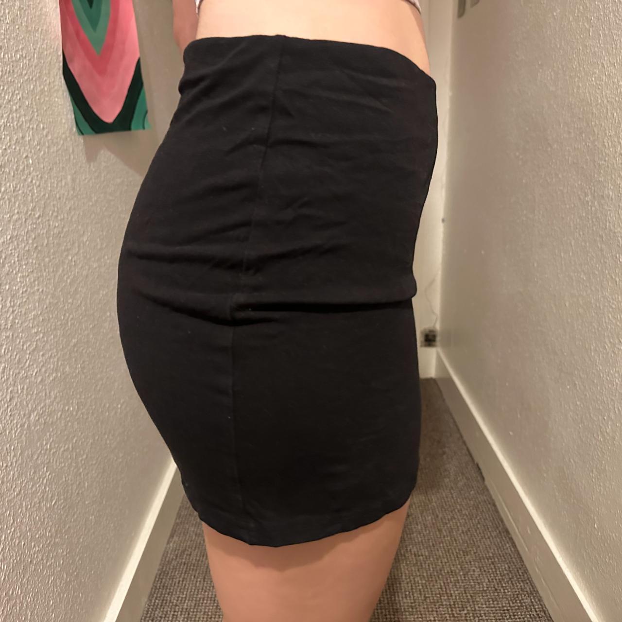 basic black mini skirt - Depop