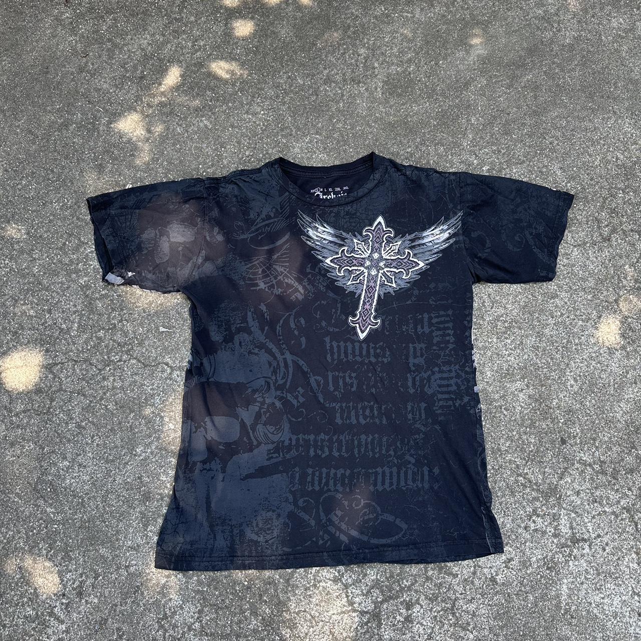 Archaic y2k tee size S has a really cool design and... - Depop