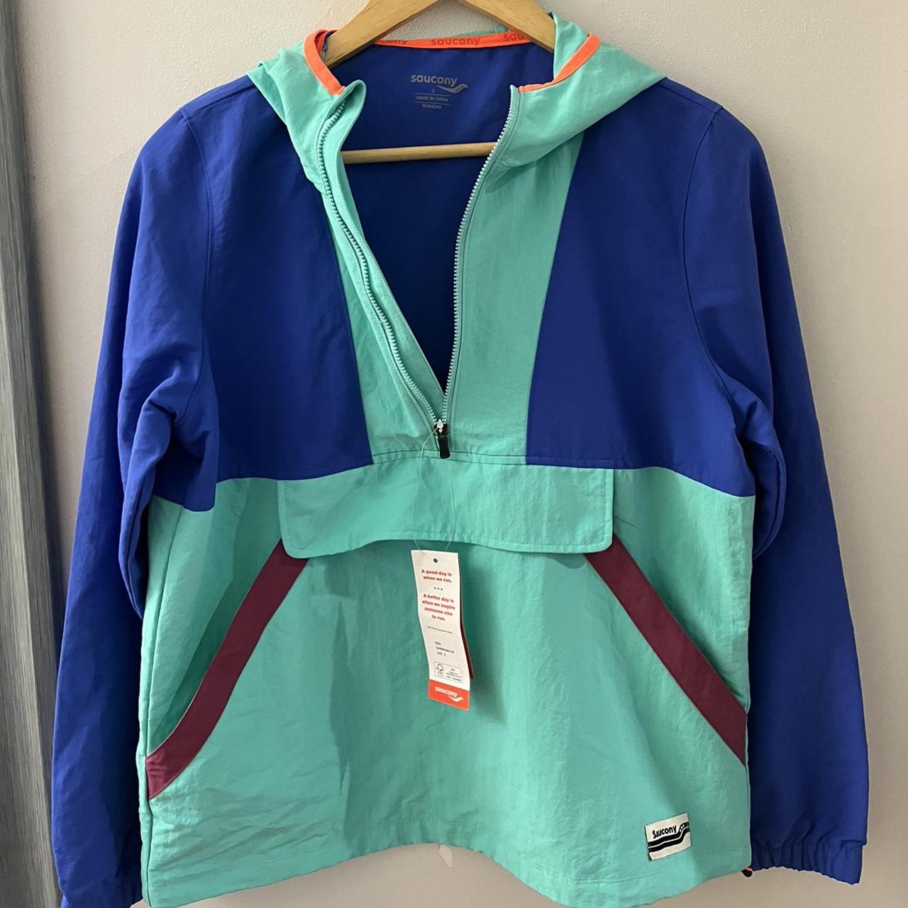 NWT Saucony Track Anorak Jacket Love the colors