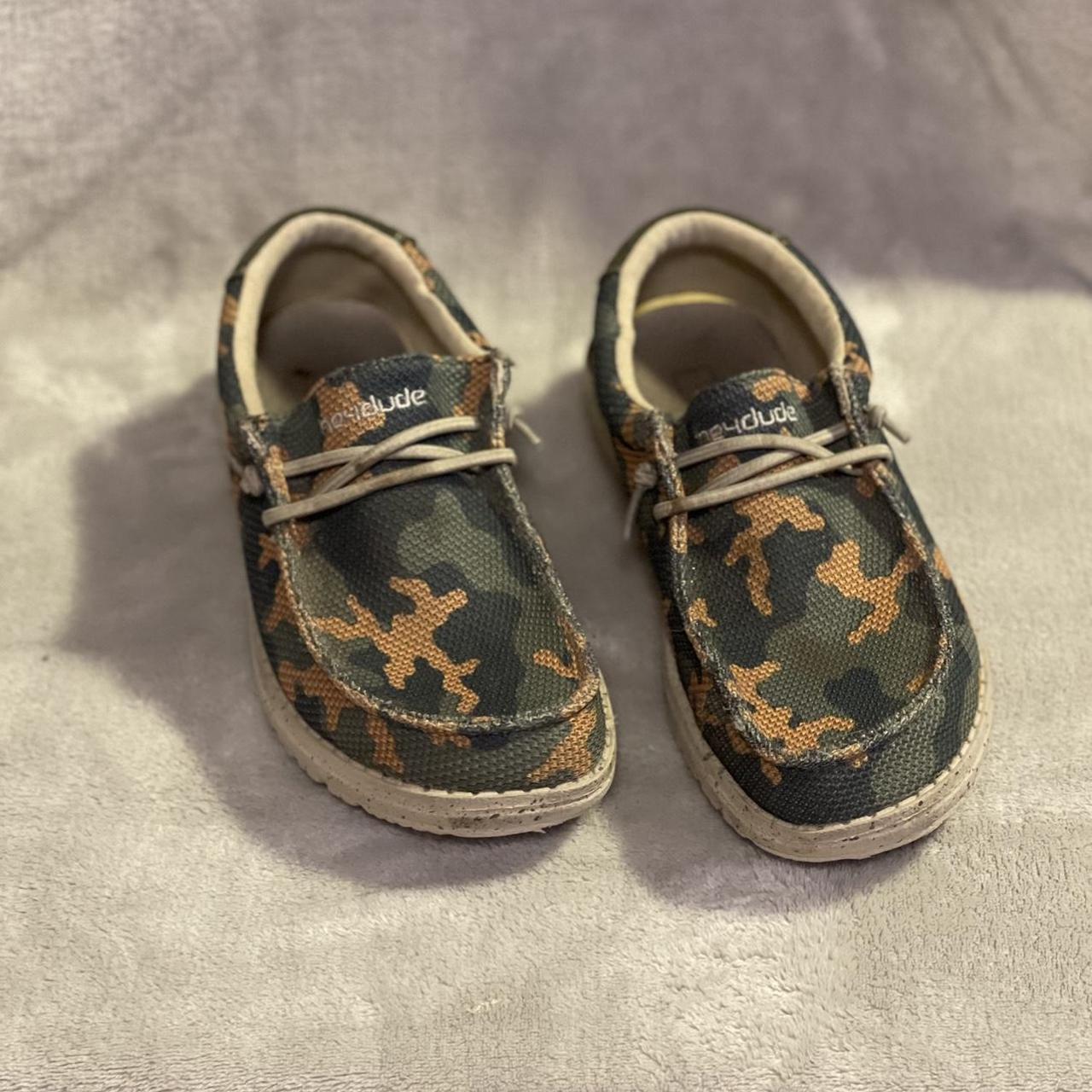 Boys camo hey dudes youth size 5 - Depop