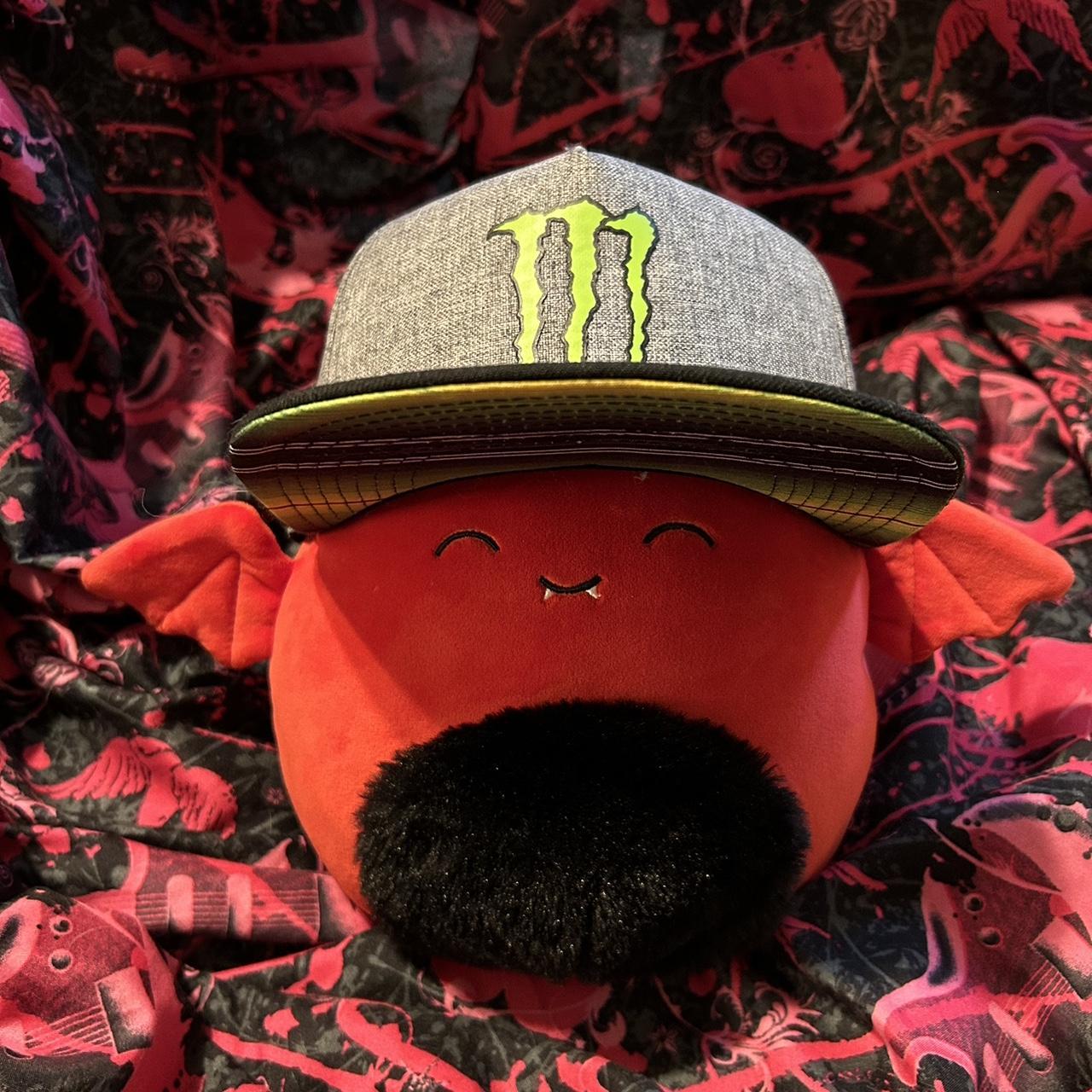 Monster energy grey snapback with green underside... - Depop
