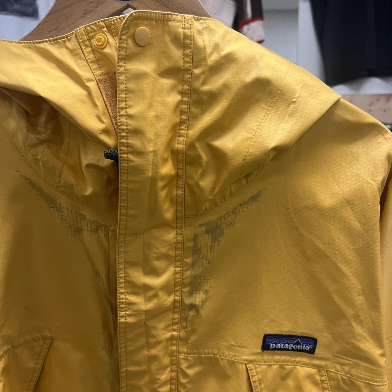 Patagonia vtg Yellow Rain Jacket - Depop