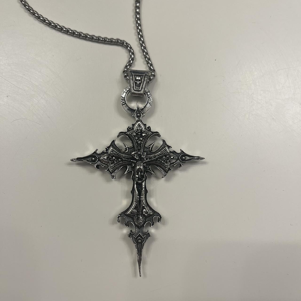 Sick emo/y2k skull cross necklace High quality and... - Depop