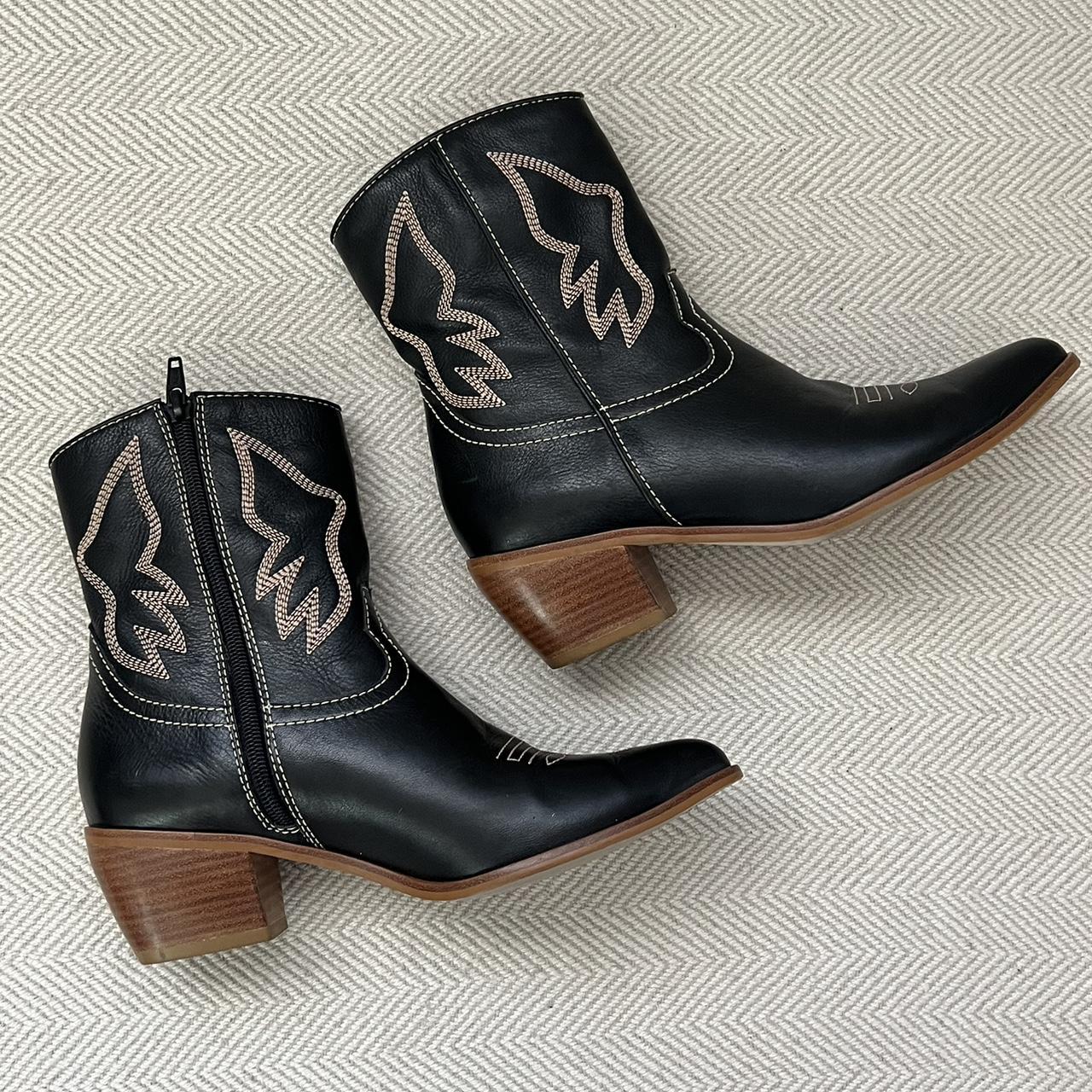 Slightly worn Matisse boots. Better for narrow... - Depop