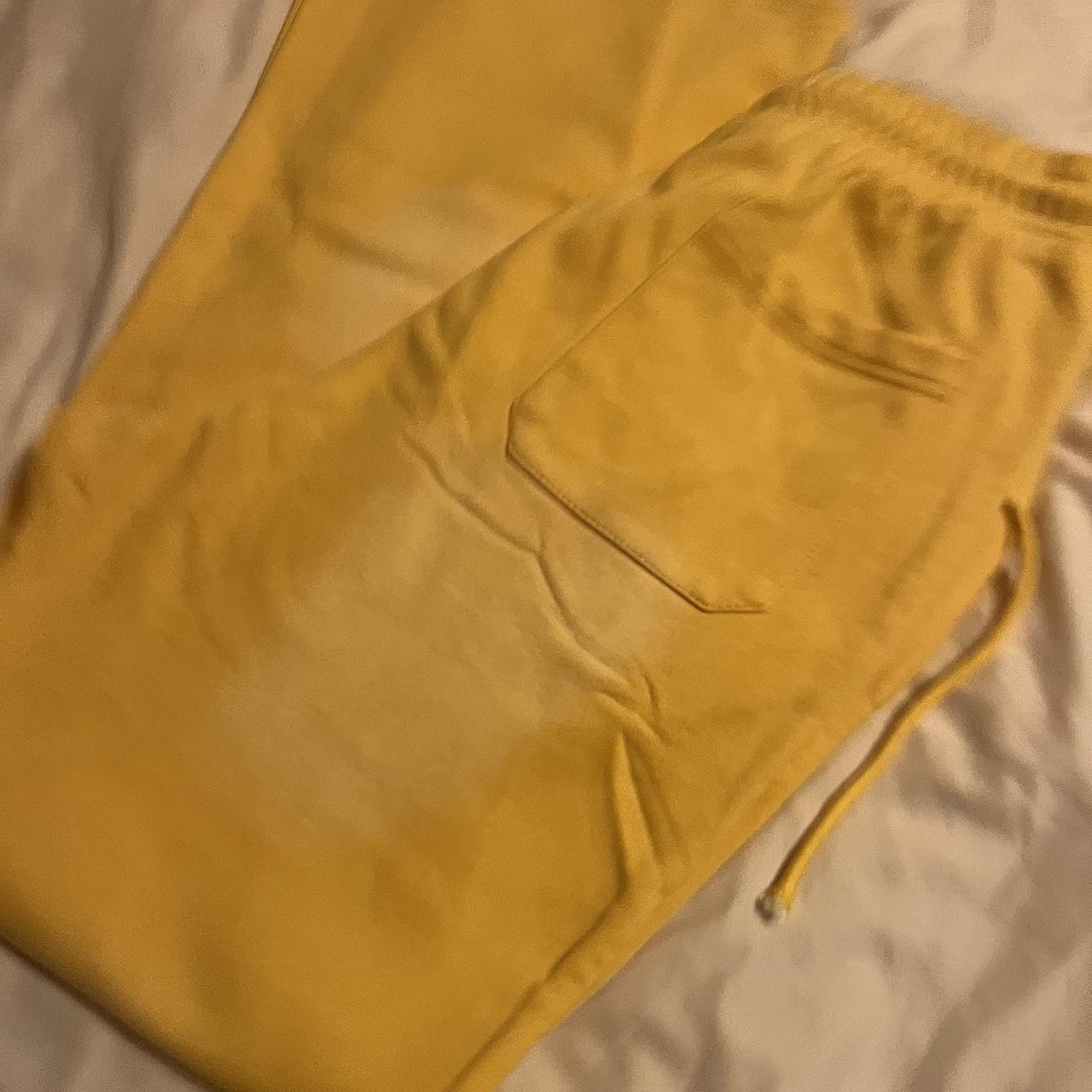 has all tags - Depop