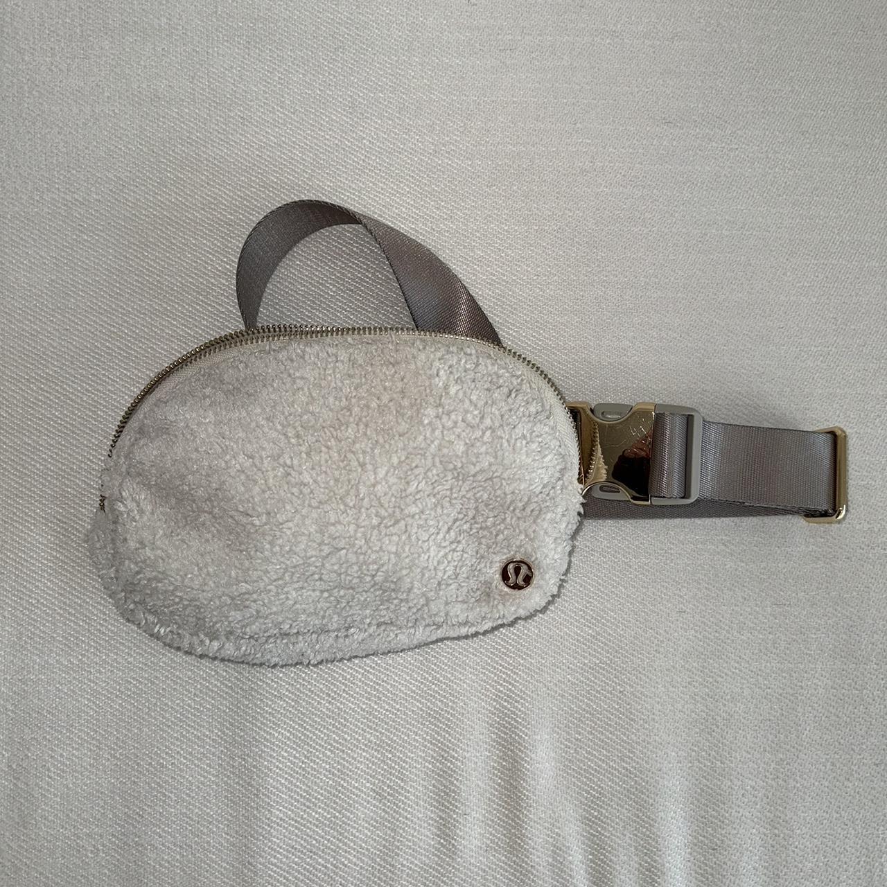 White Lululemon Fleece Belt Bag Great Condition Depop