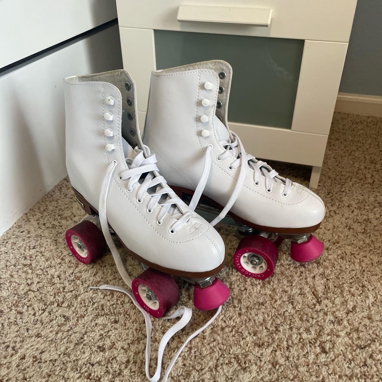white roller skates with pink wheels size 8. has a... - Depop