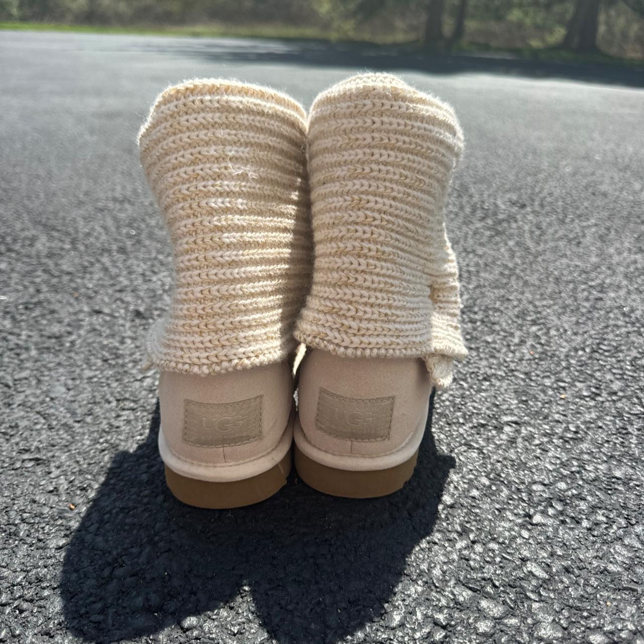 Classic Cardy Ugg Boots. Size 7. Cream - Depop