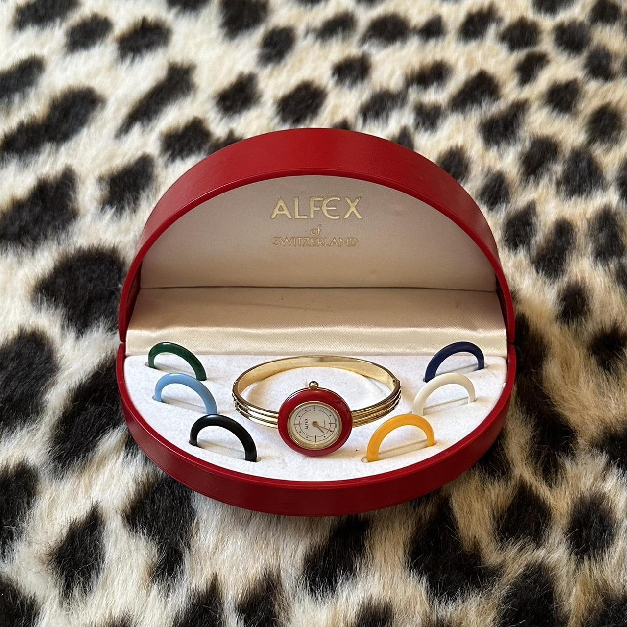 VINTAGE ALFEX WATCH 💋 such an incredible find. All... - Depop