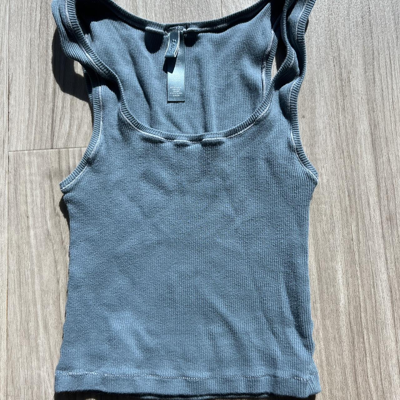 skims blue cropped tank size small #skims #lululemon - Depop