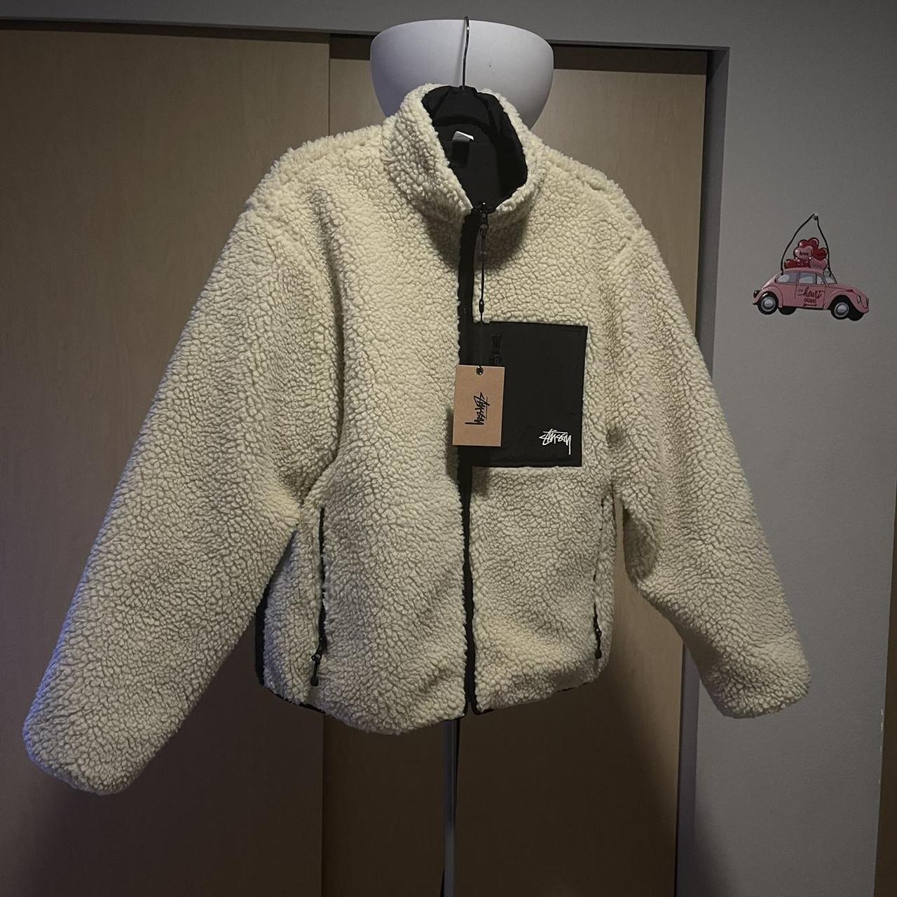 Stussy 8 ball sherpa fleece size medium tried on - Depop