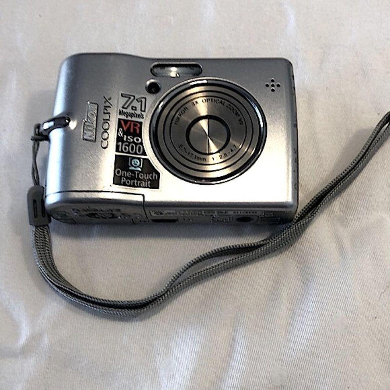 Nikon Coolpix compact digital camera silver 7.1... - Depop