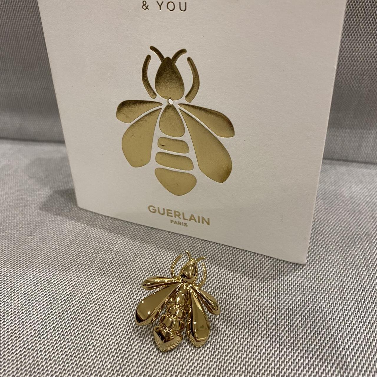 Guerlain Gold Bee Brooch Pin Lovely and elegant - Depop