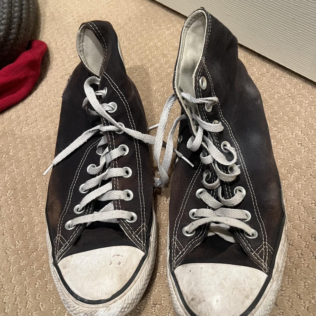 converse size 10 worn and skated to shit buy soon... - Depop