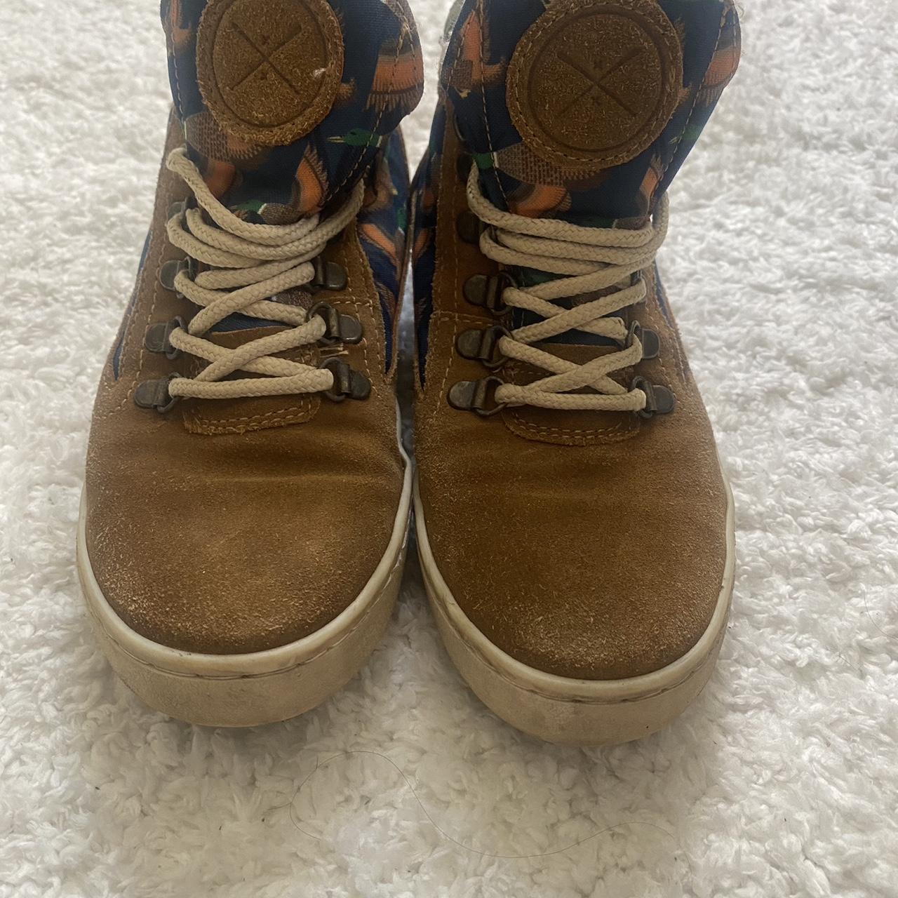 Inkkas high tops. Women’s size 5 - Depop