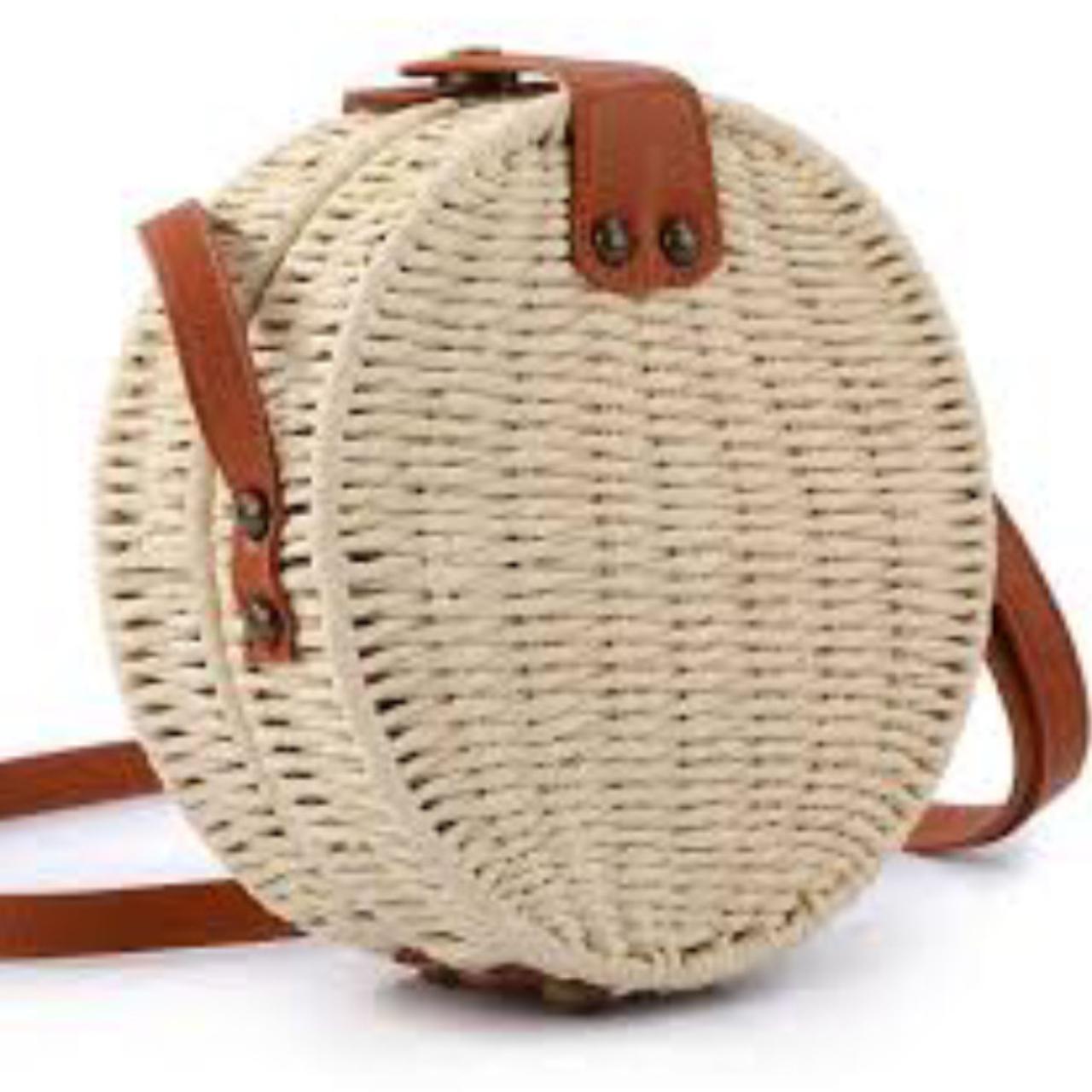 Rattan handbag - Depop