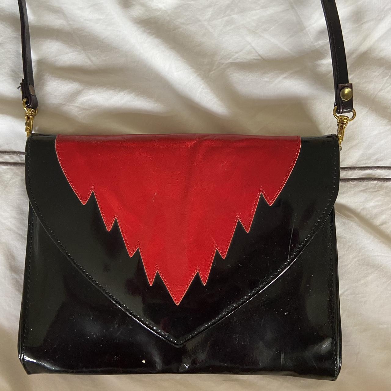 Vintage. Pleather shoulder bag - Depop