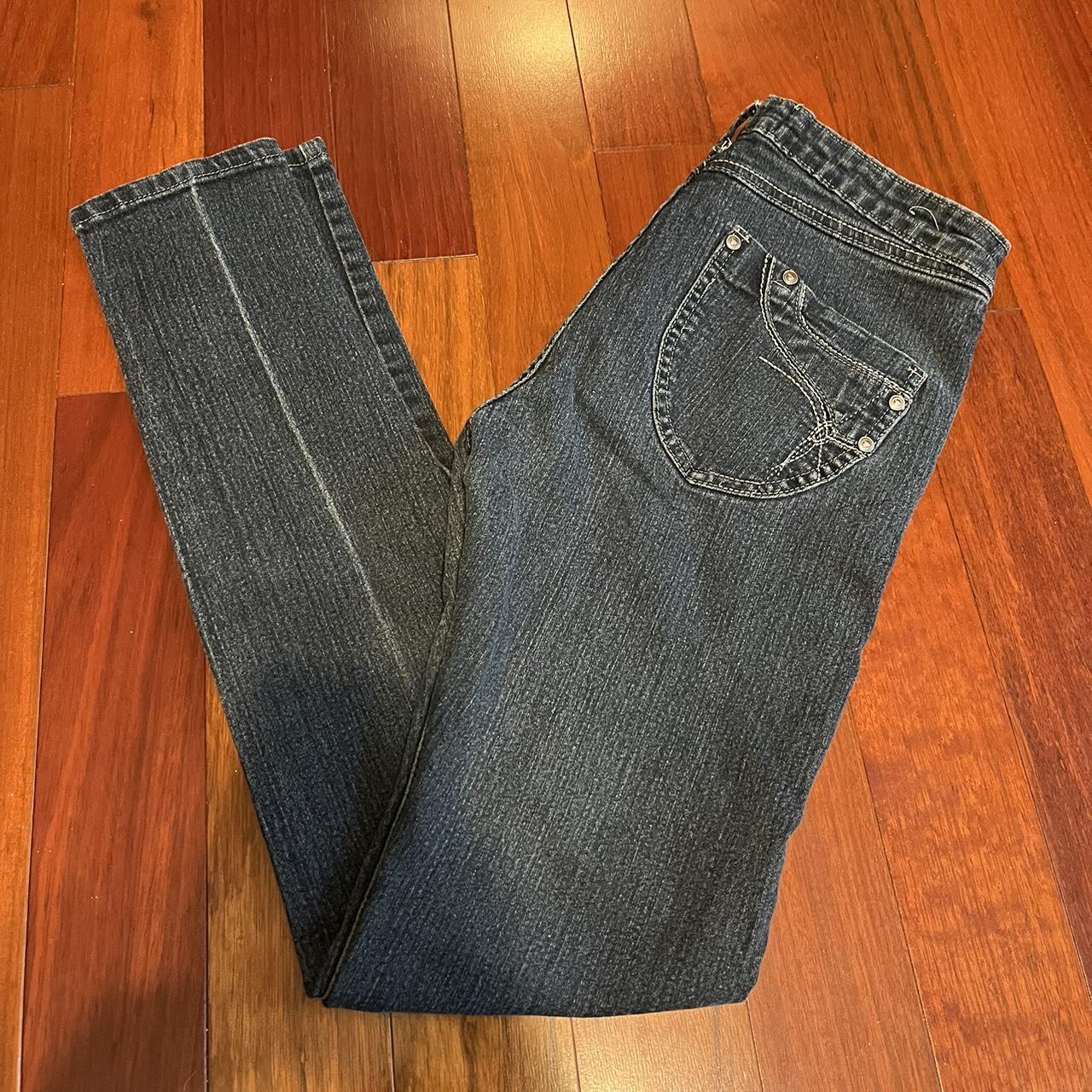 super cute vintage low rise skinny jeans, legs of... - Depop