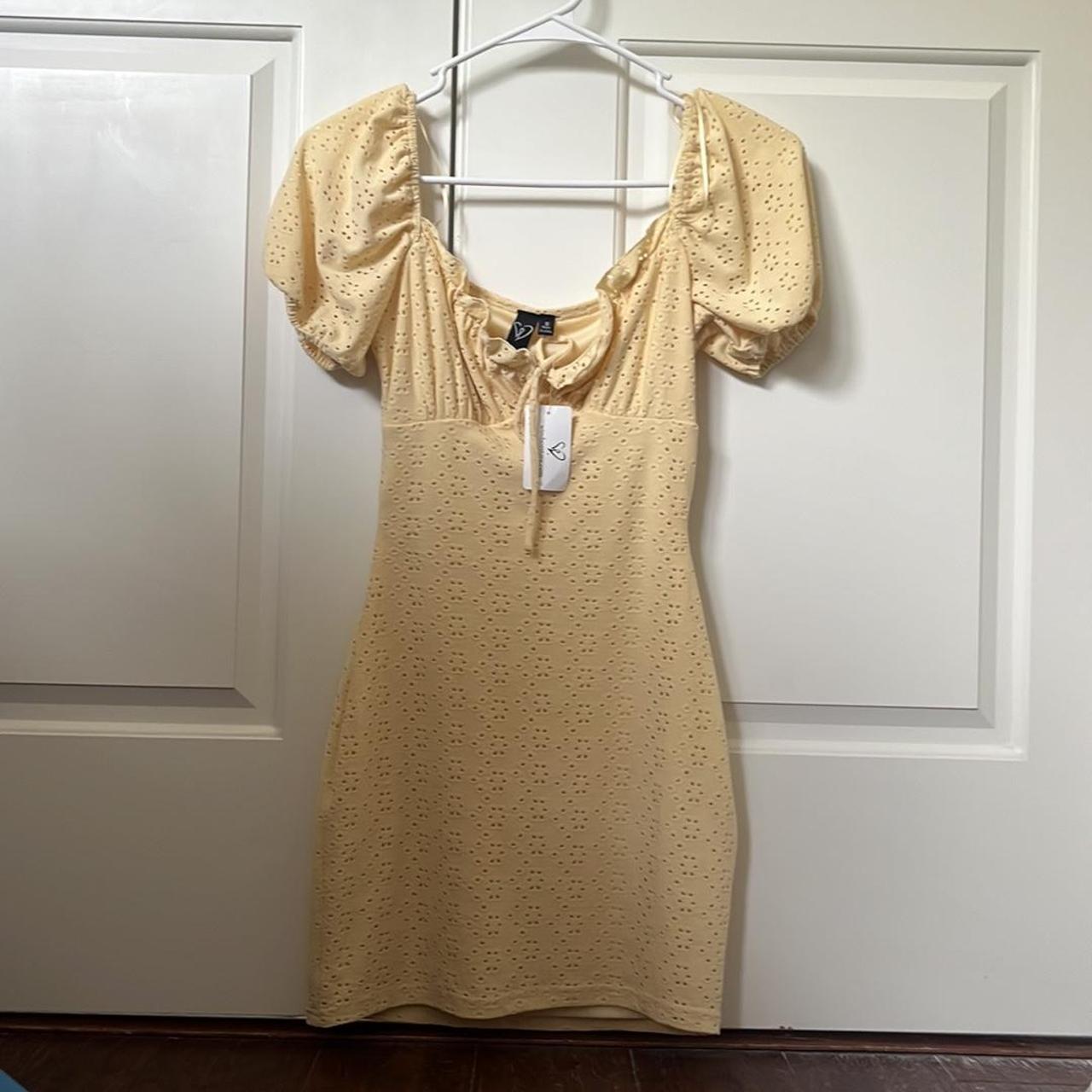 Yellow Windsor Mini Dress new with tag!! size small - Depop
